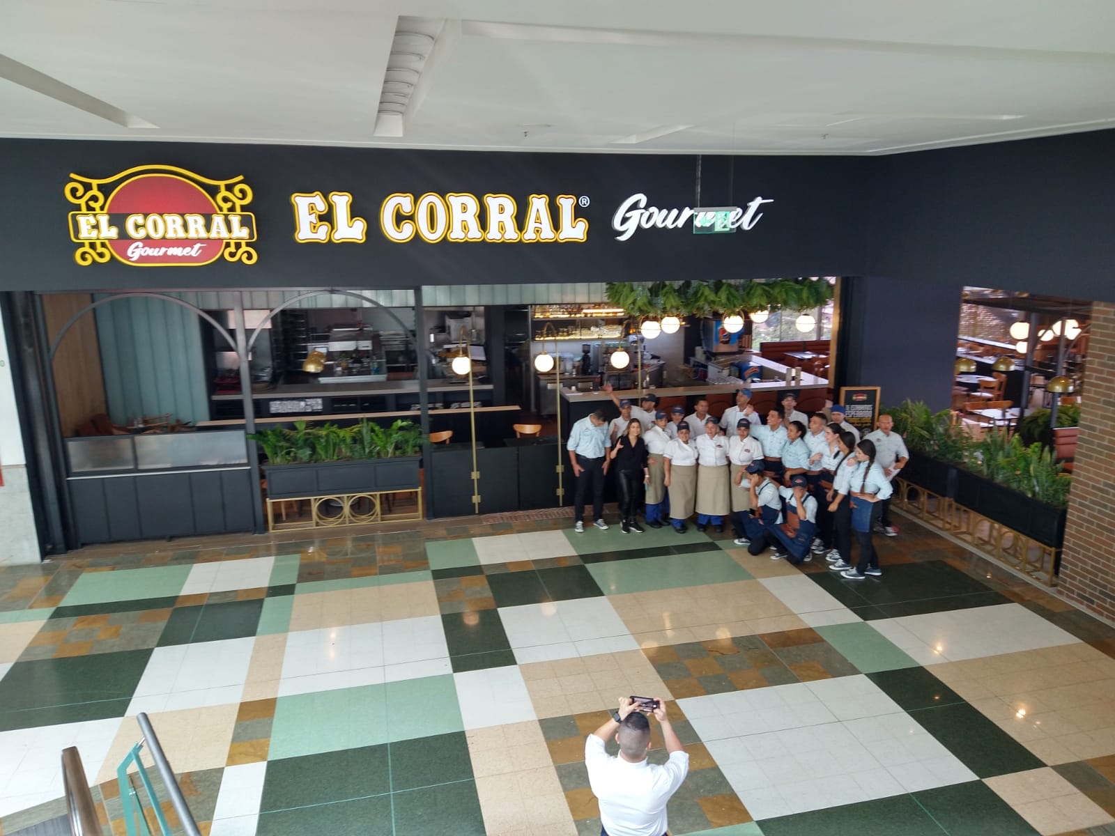 CORRAL GOURMET – GRUPO PLUS COLOMBIA